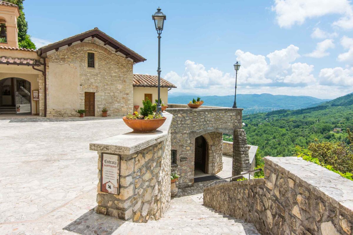 Greccio e il santuario di Francesco - Magic Italy